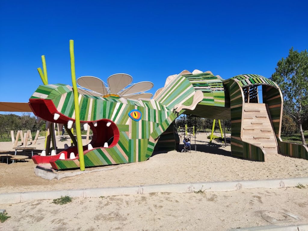 Parque Saurio El Montecillo en Las Rozas de Madrid, Madrid - PequeMap ...