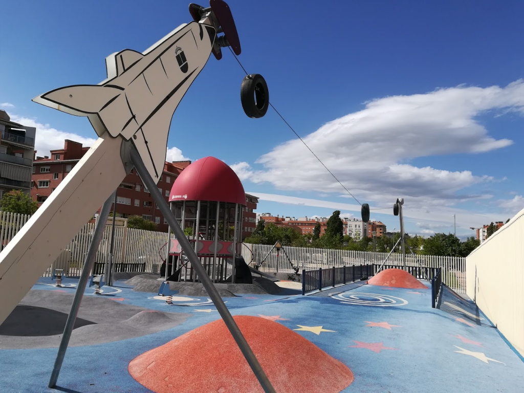 Parque Temático Área del Espacio - PequeMap - Lugares, rutas y eventos ...